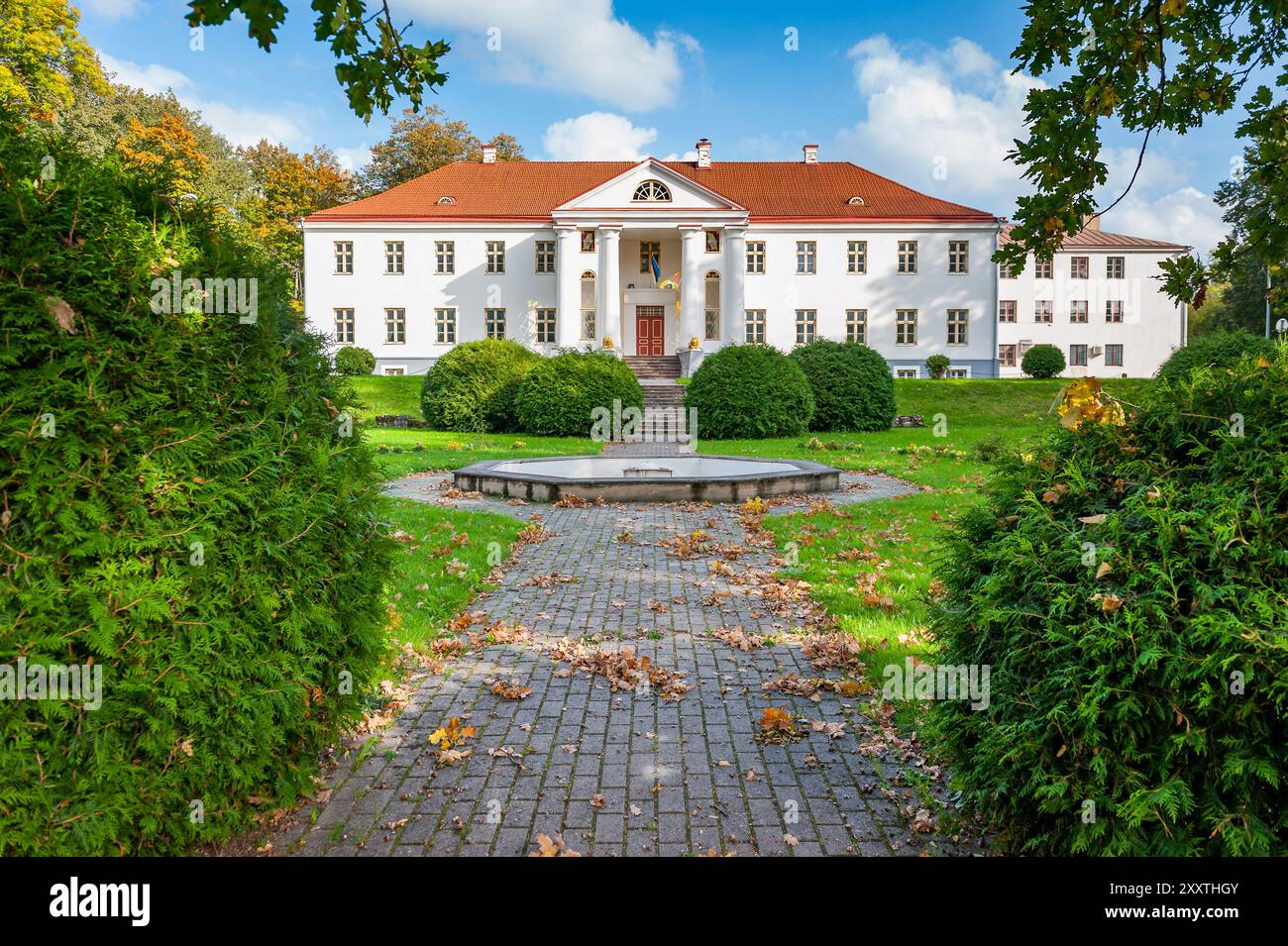 Voltveti (Tihemetsa) manor house built in the Late Classicism style ...
