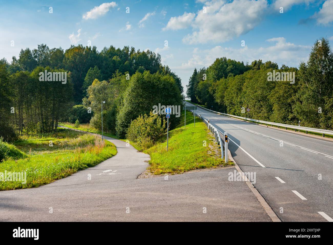 Dilemma roads hi-res stock photography and images - Alamy