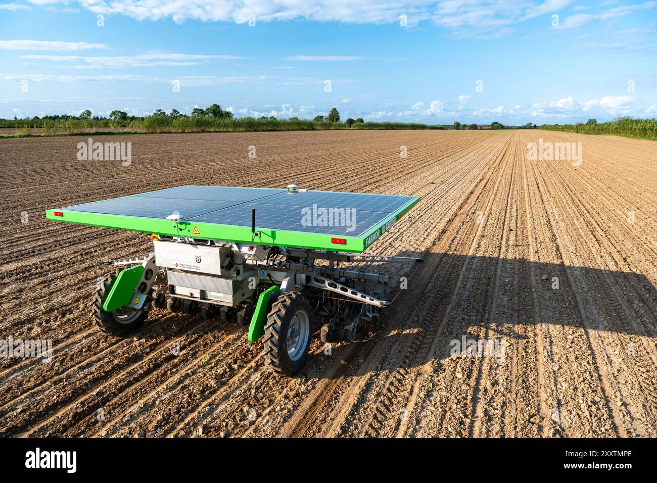 FarmDroid is a fully automatic, solar powered field robot that ...