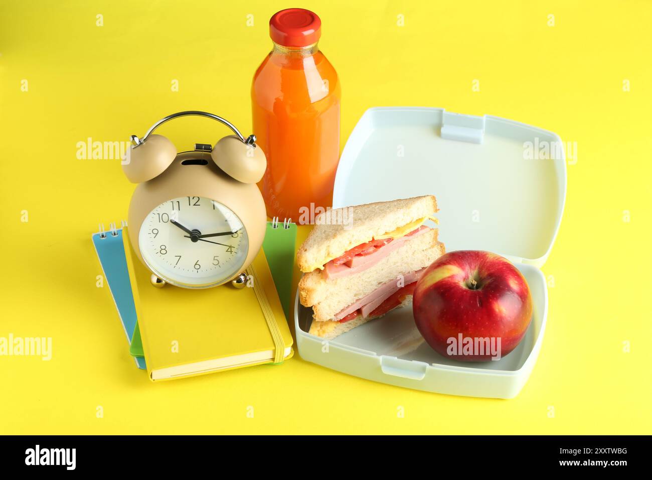 Kid friendly snacks hi-res stock photography and images - Alamy