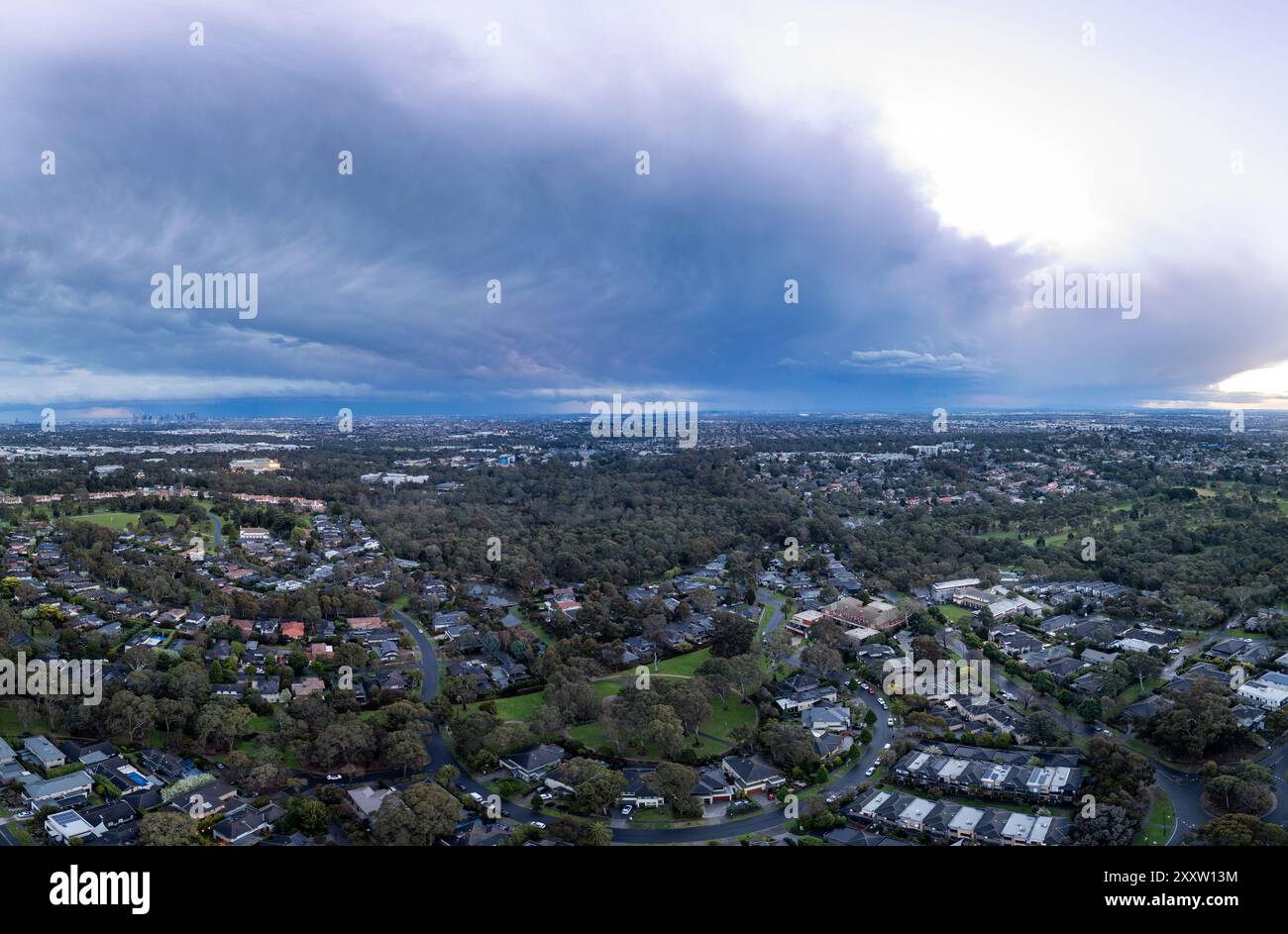 Storm cell cloud australia hi-res stock photography and images - Alamy