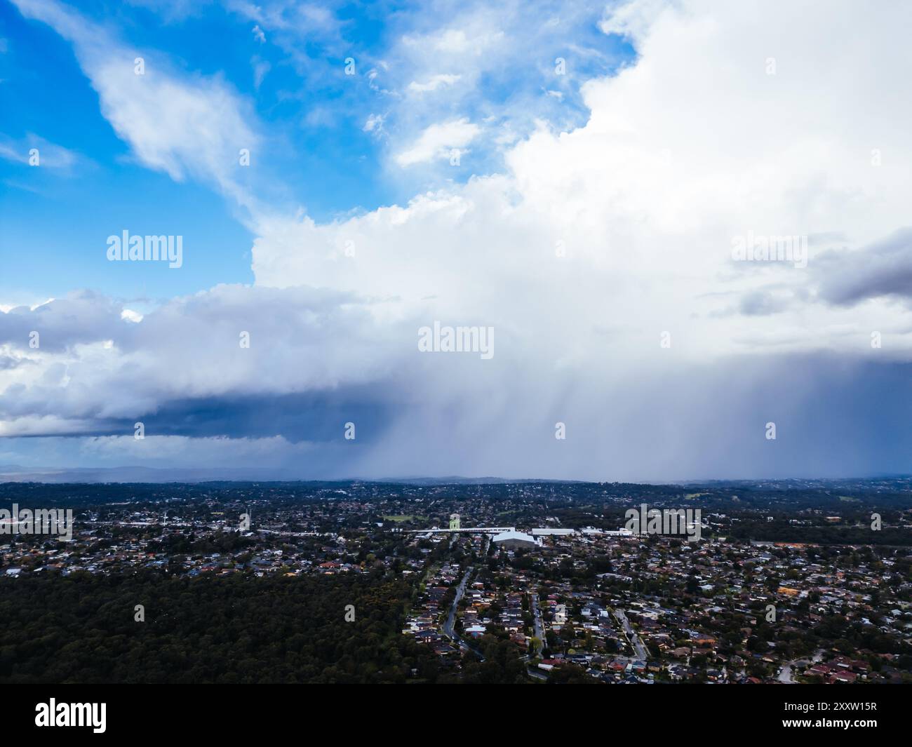 Storm cell cloud australia hi-res stock photography and images - Alamy