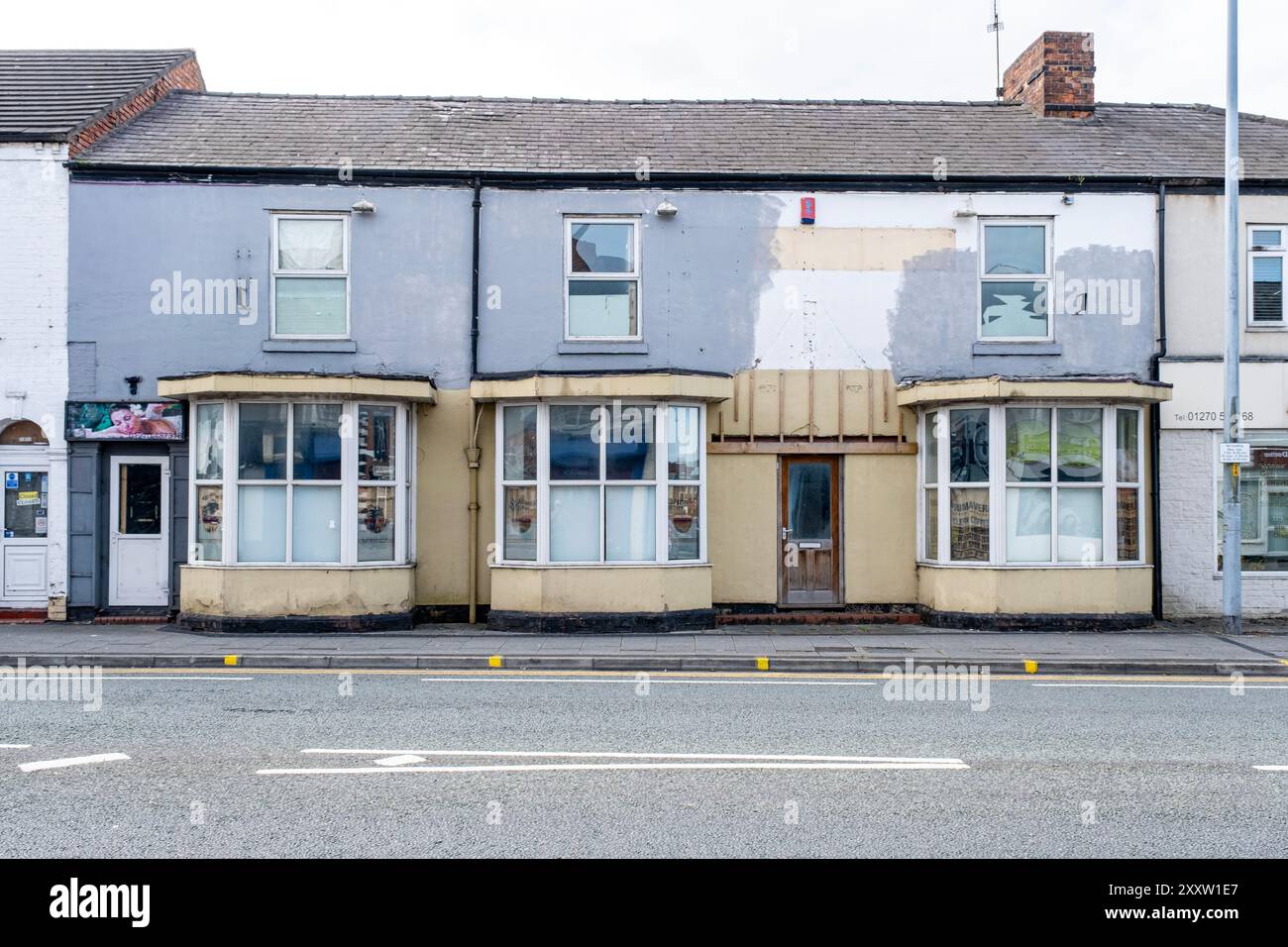 Derelict shops in town centre of Crewe Cheshire UK Stock Photo - Alamy