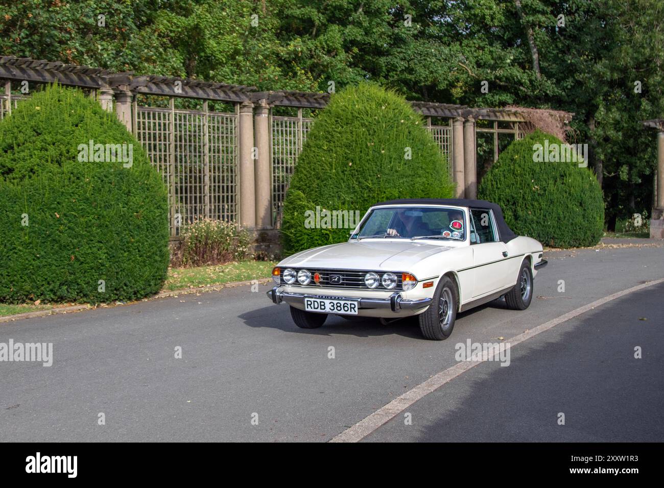 1976 70s seventies Triumph Stag Auto; Vintage, restored classic motors ...