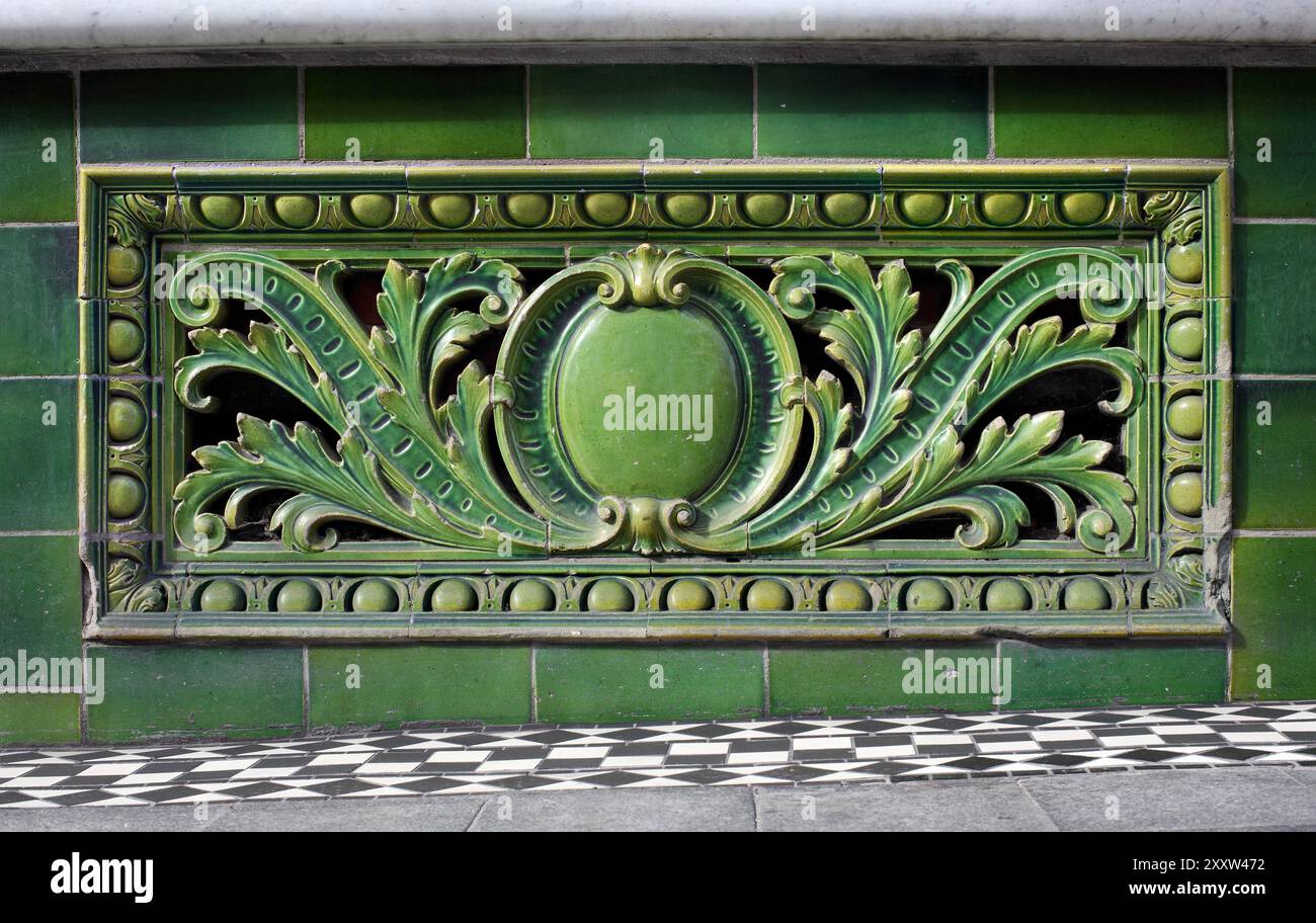Edwardian shop hi-res stock photography and images - Alamy