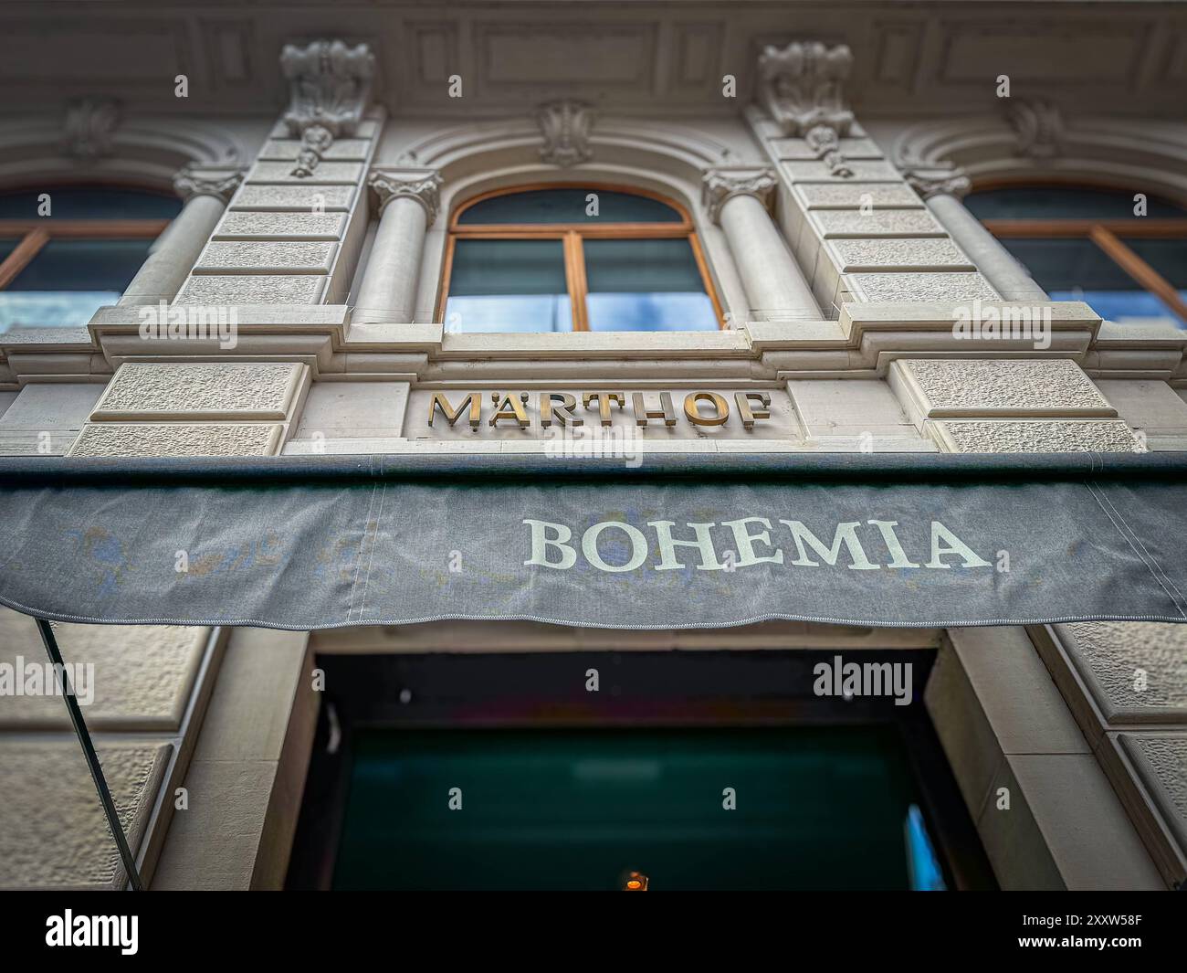 Cafe schweizer hi-res stock photography and images - Alamy