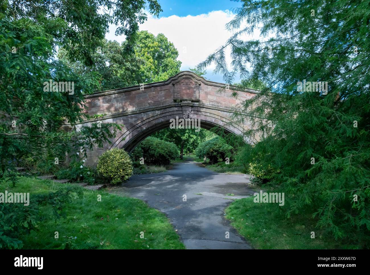Dell Bridge in Port Sunlight, Birkenhead, Wirral, UK Stock Photo - Alamy