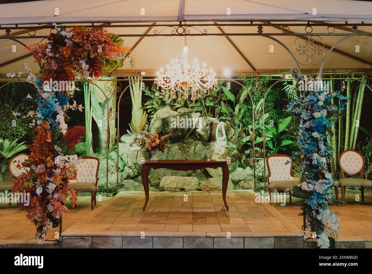 Marriage wedding stage decoration hi-res stock photography and images ...
