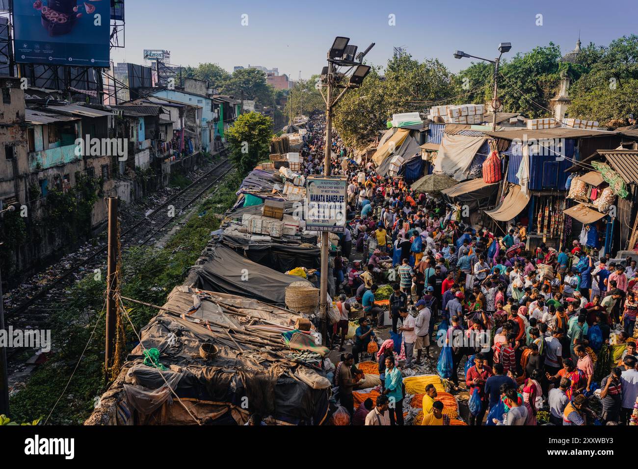 Phool bazaar hi-res stock photography and images - Alamy