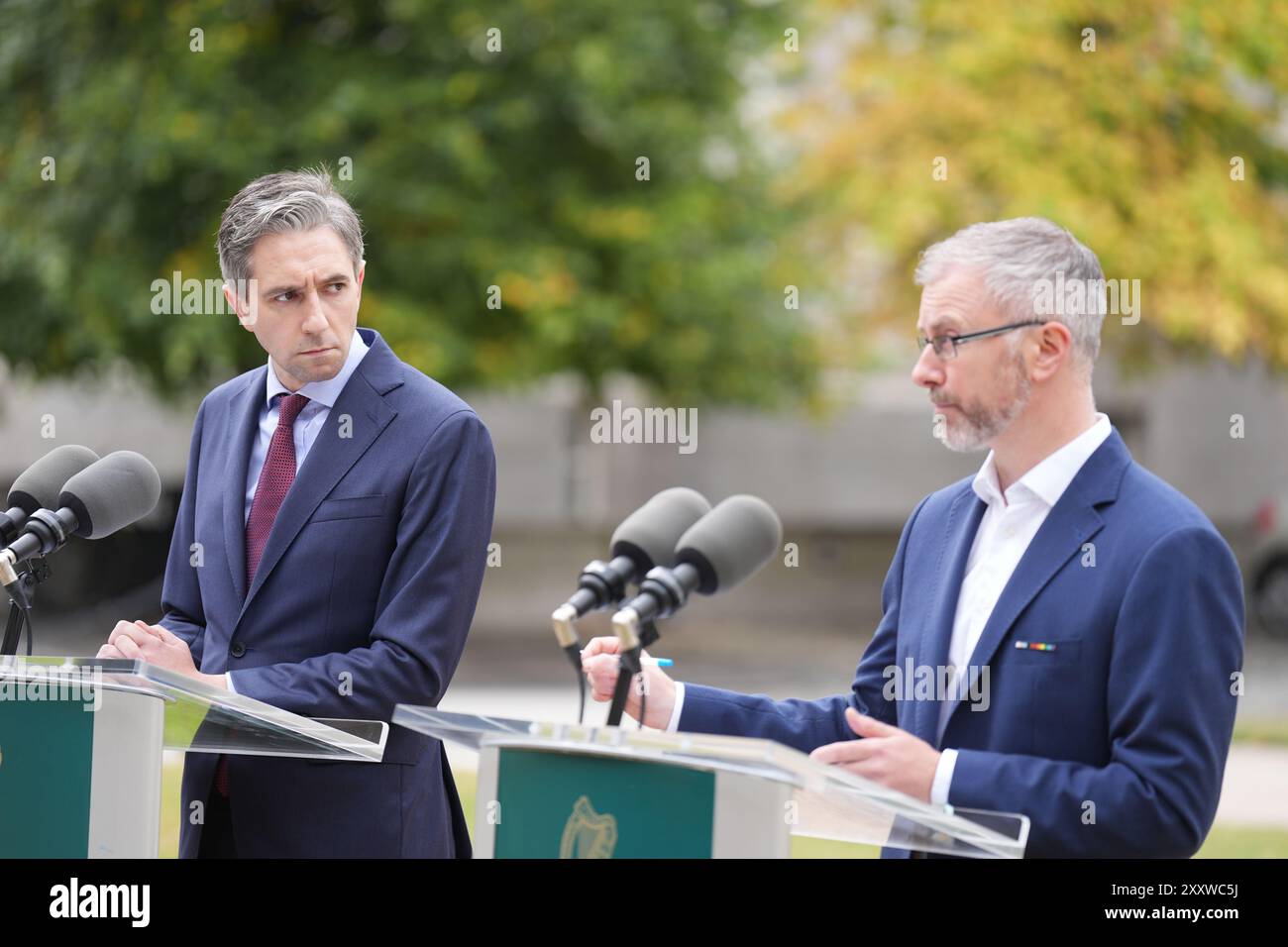 Roderic o'gorman simon harris hi-res stock photography and images - Alamy