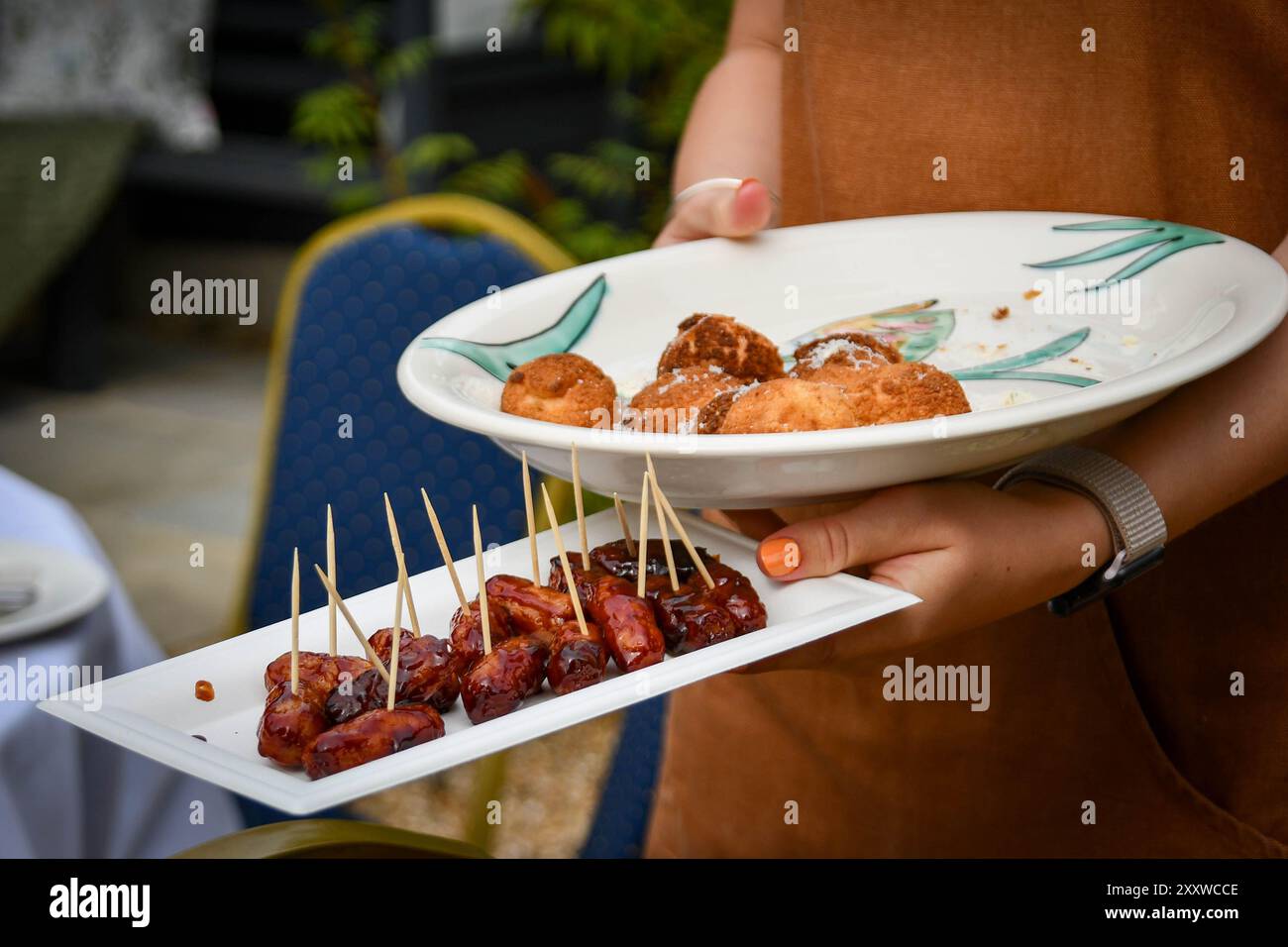 British summer lunch party Stock Photo - Alamy