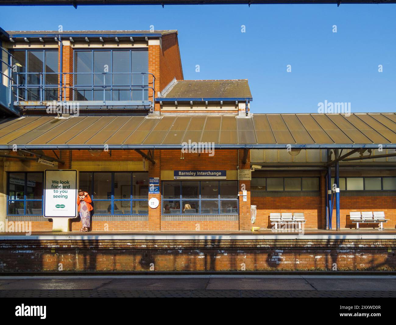 Barnsley Interchange train station Stock Photo - Alamy