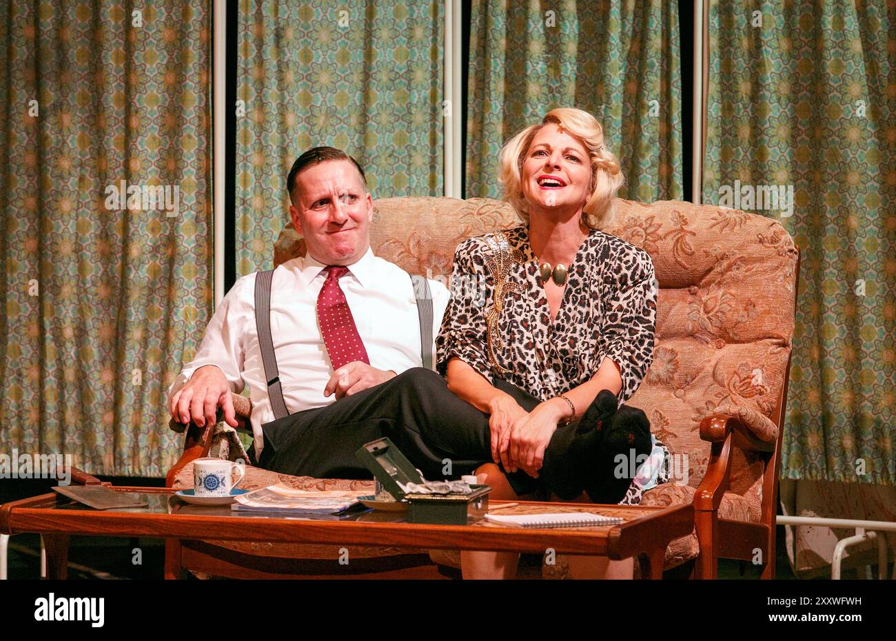 David Birrell (Sweeney Todd), Gillian Bevan (Mrs Lovett) in SWEENEY ...
