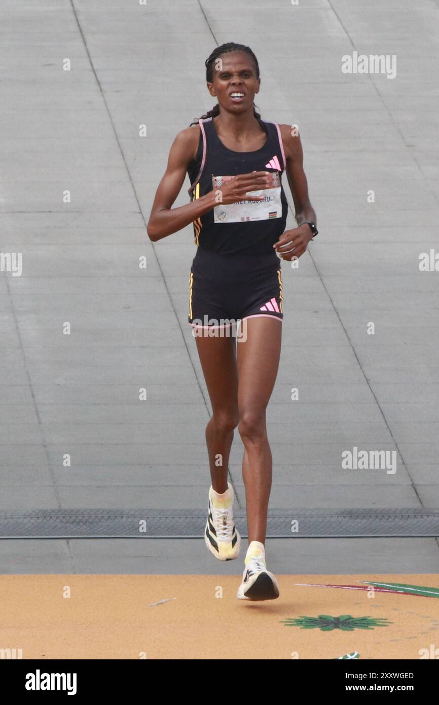 Elite category hi-res stock photography and images - Alamy