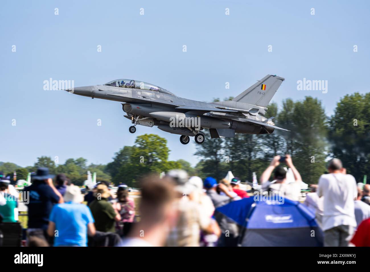 Belgian Air Force - Lockheed Martin F-16 Fighting Falcon, arriving at ...