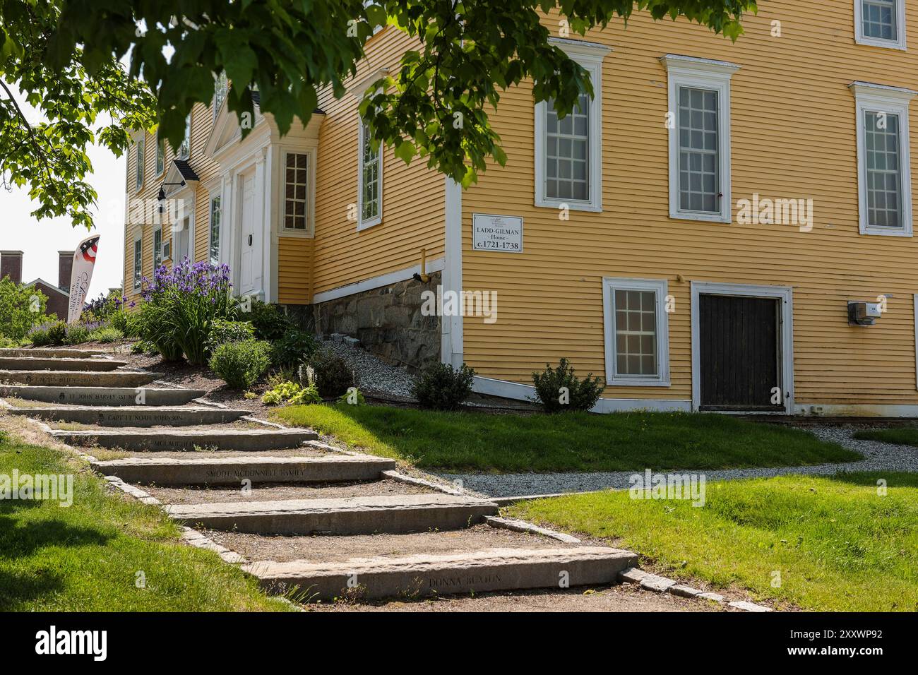 Also known as Cincinnati Memorial Hall in Exeter, NH. Nathaniel Ladd ...