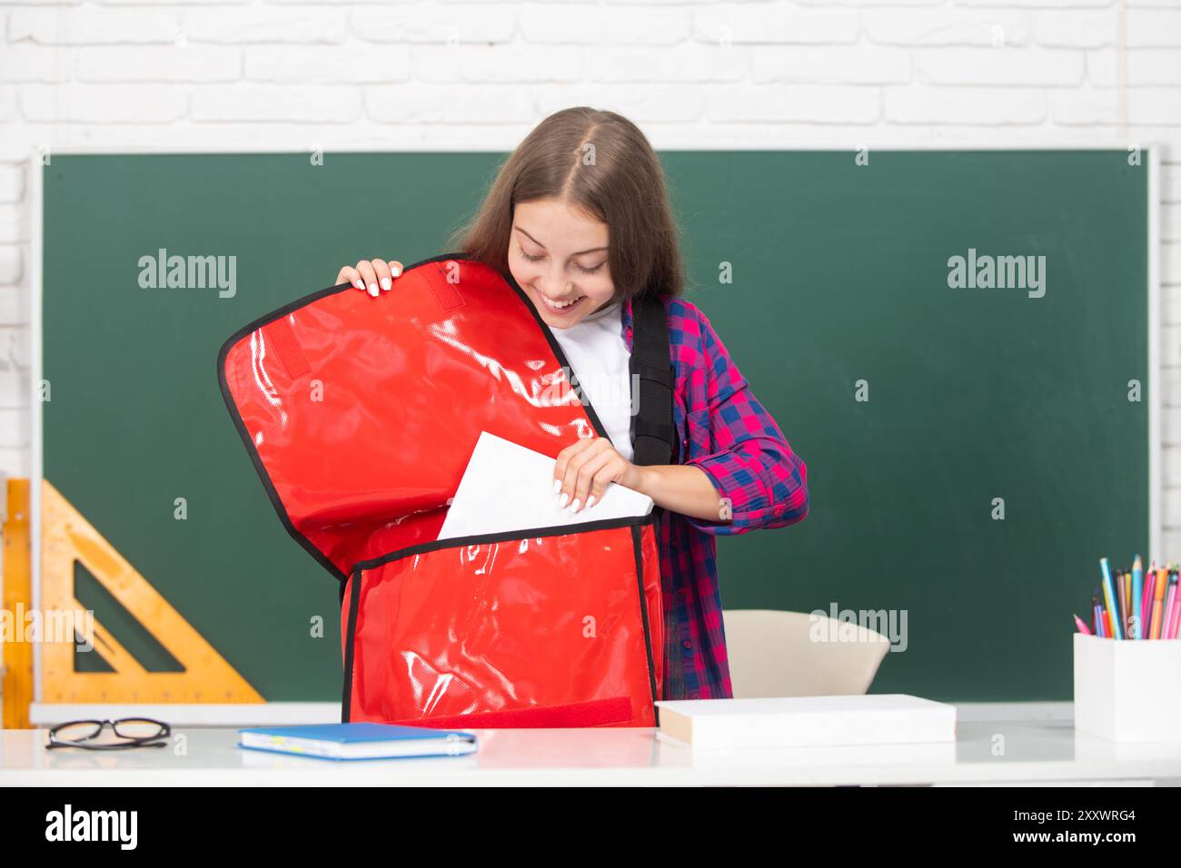 School and students in classroom. Education kids. Child pupil student ...