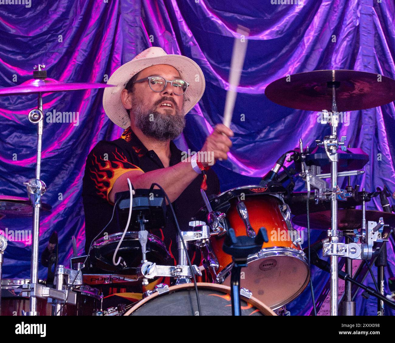 The Bar-Steward Sons of Val Doonican at Beautiful Days Festival 2024 ...