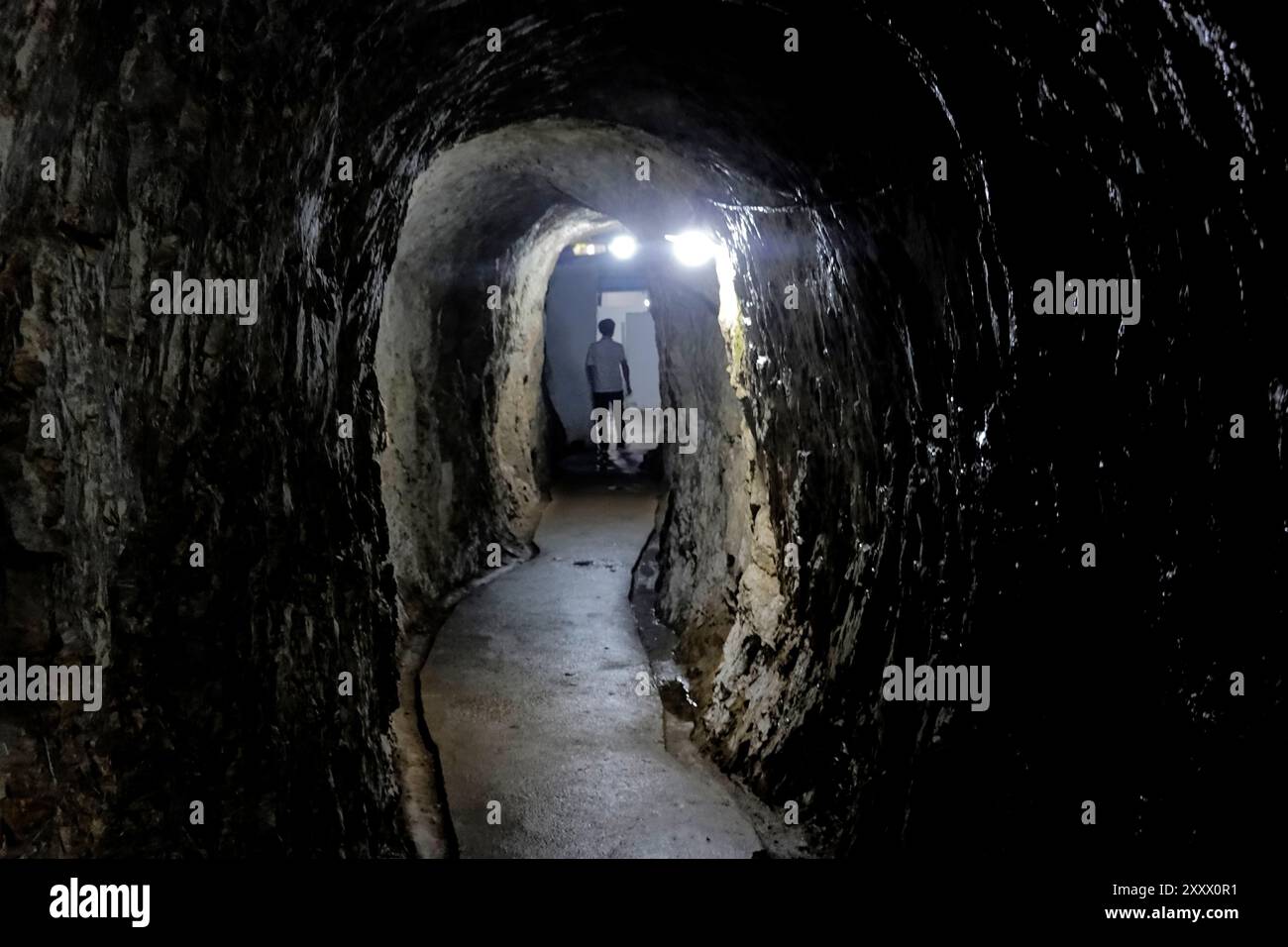 Interior of the Viengxay (Vieng Xai ) caves, Viengxay, Houaphanh, Laos Stock Photo - Alamy