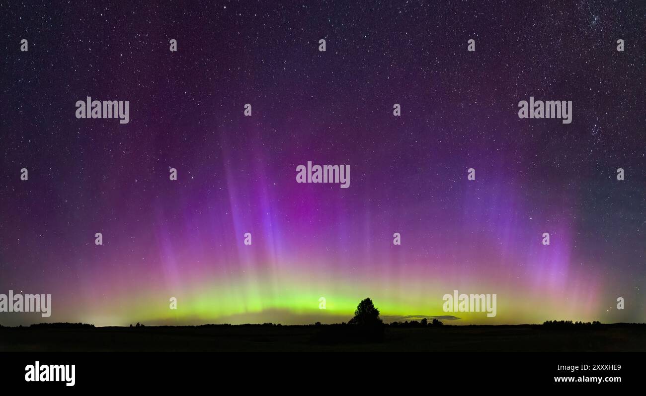 Northern Lights Aurora Borealis. Night sky, magnetic storm G3 Stock ...