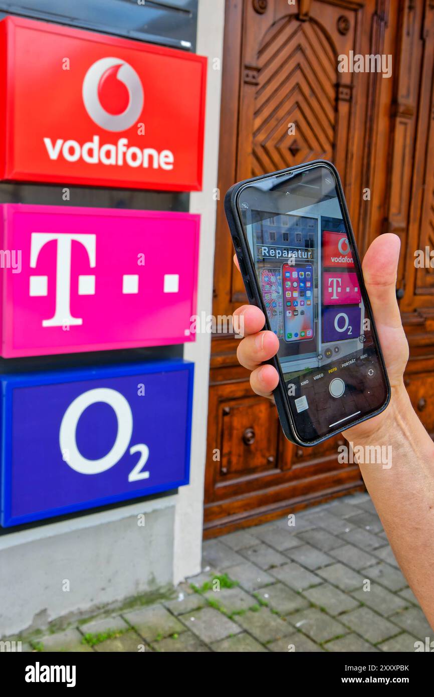 Beste logos hi-res stock photography and images - Alamy