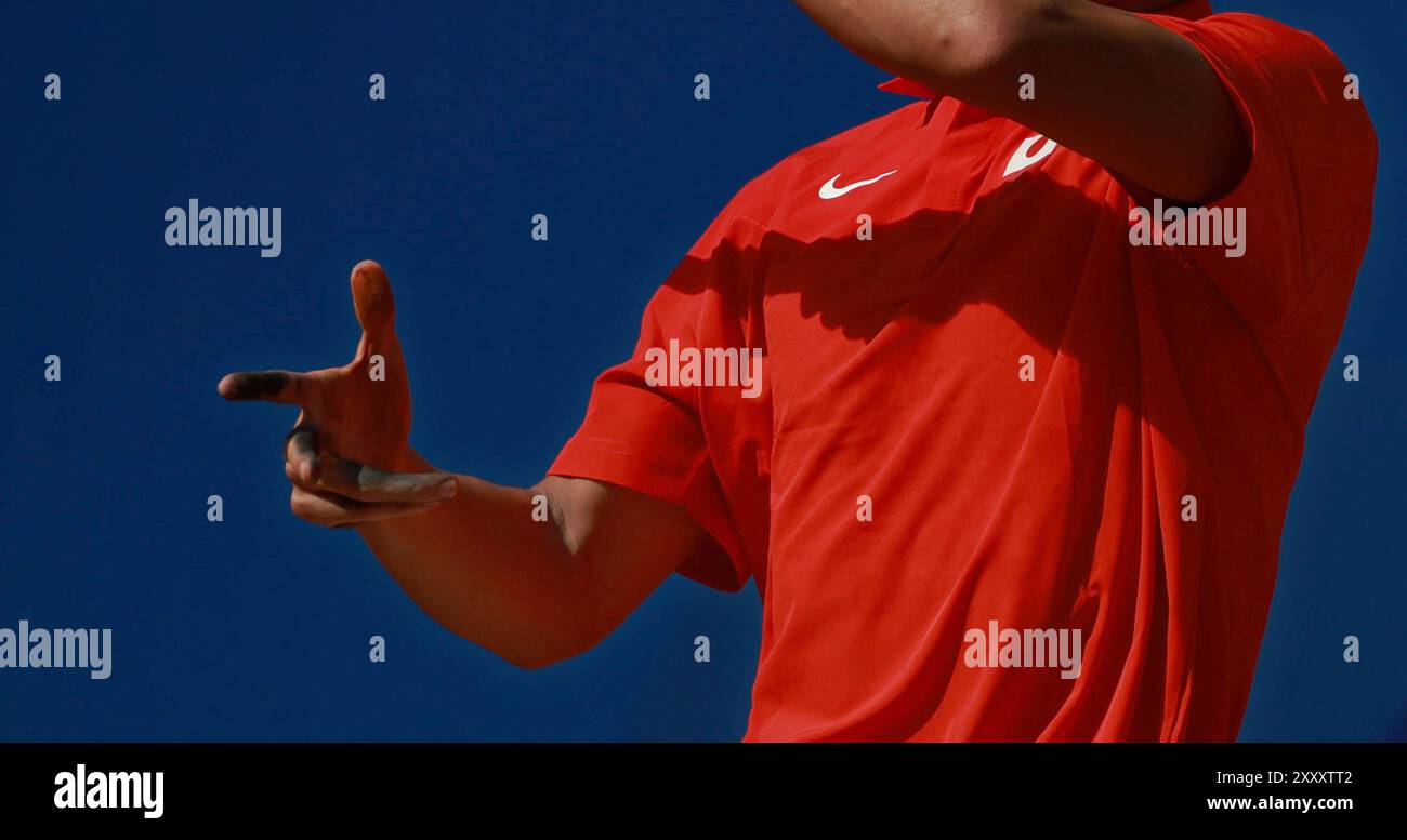 Tokito ODA of Japan, the world's No.2 wheelchair tennis player, trains ...