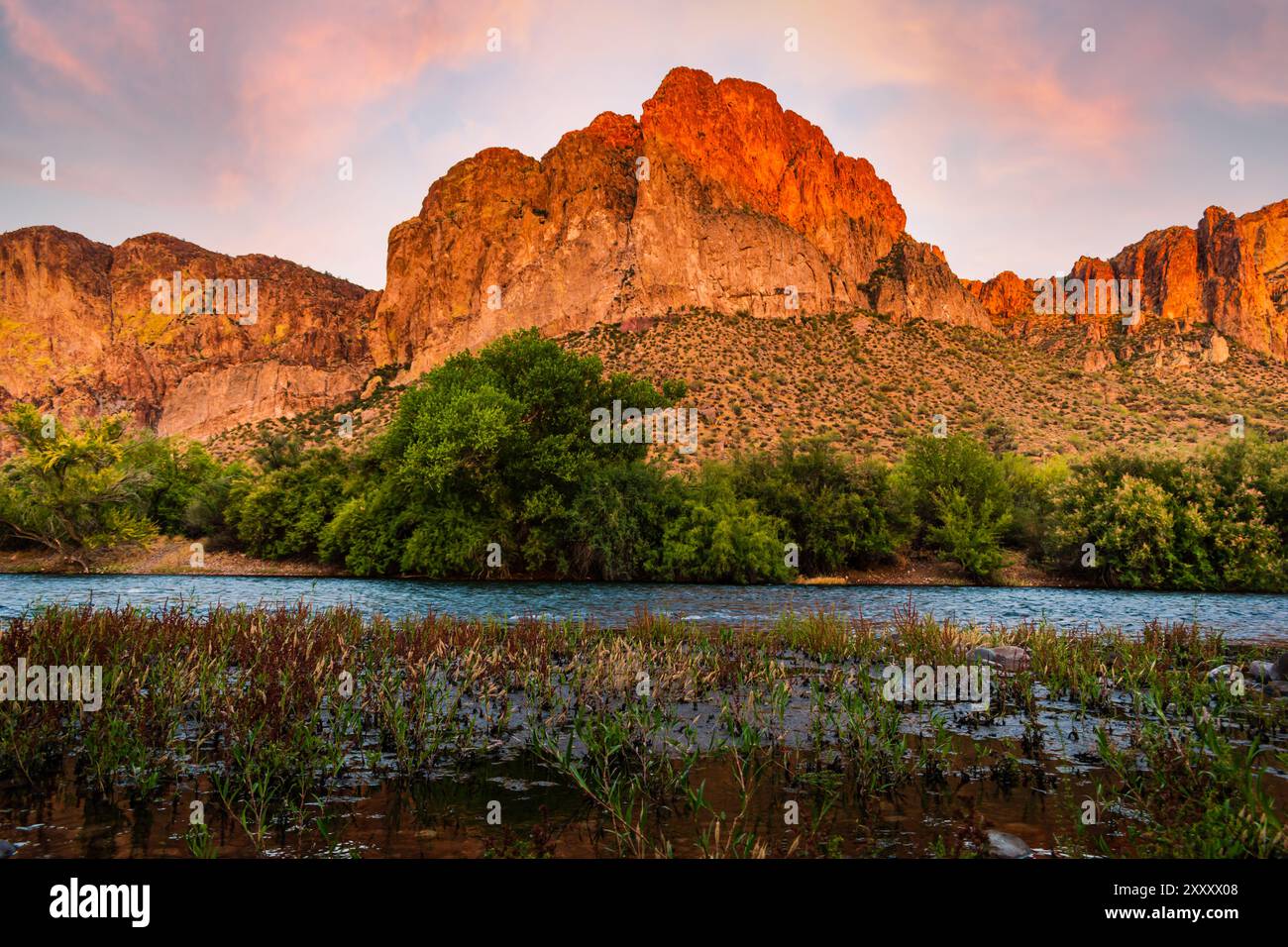 Bulldog cliffs at lower salt river hi-res stock photography and images ...