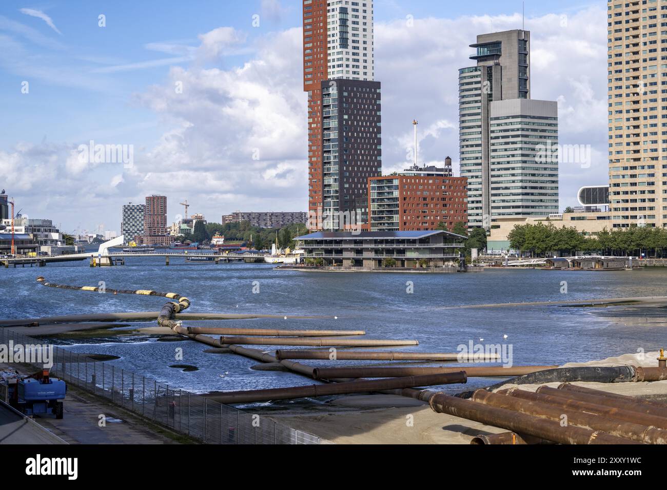 The Rijnhaven, a 28-hectare harbour basin, has now been filled in by ...