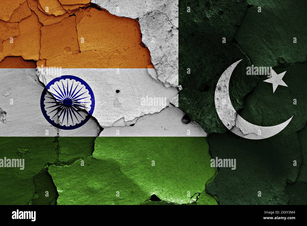 India pakistan tension hi-res stock photography and images - Alamy