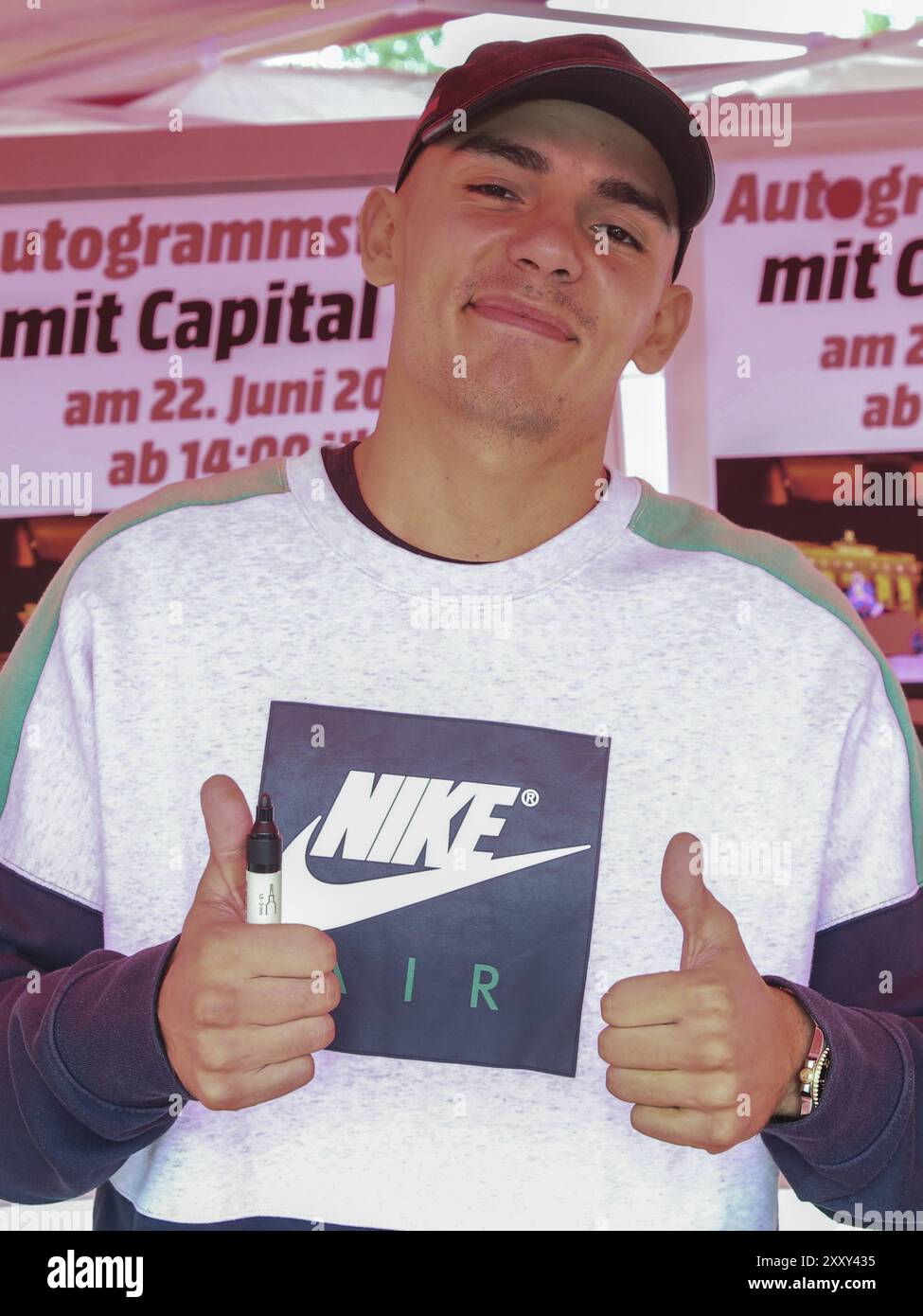 Capital bra hi-res stock photography and images - Alamy