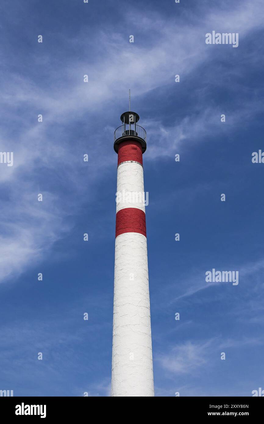 Red chimney hi-res stock photography and images - Alamy