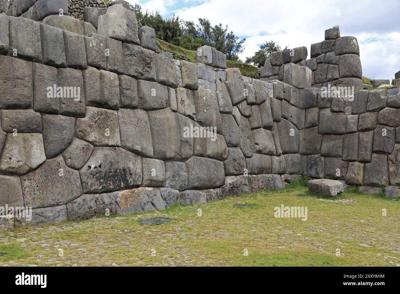 Seamless Inca wall in the Inca fortress Sacsayhuaman in Cusco Peru ...
