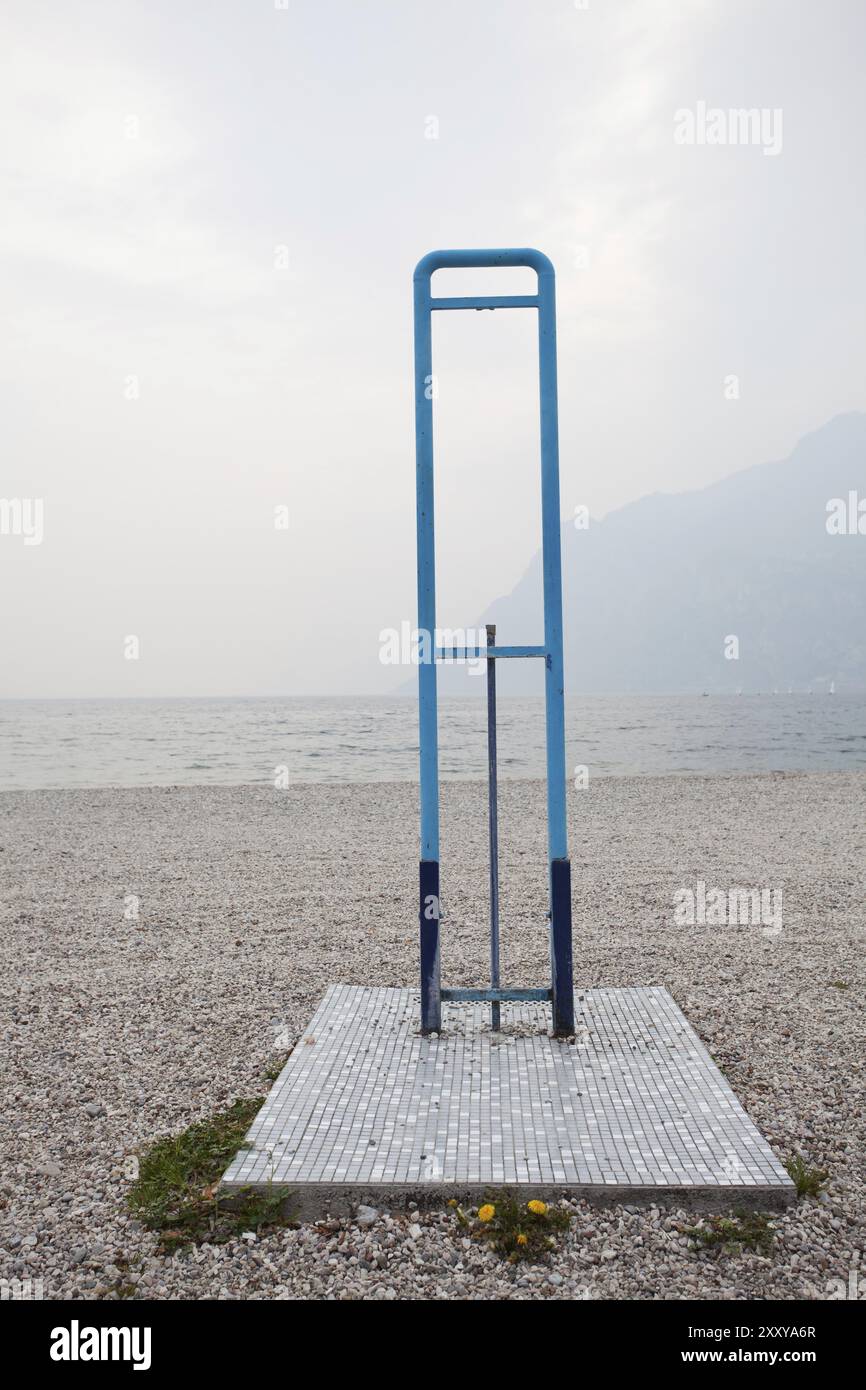Meditative shower hi-res stock photography and images - Alamy