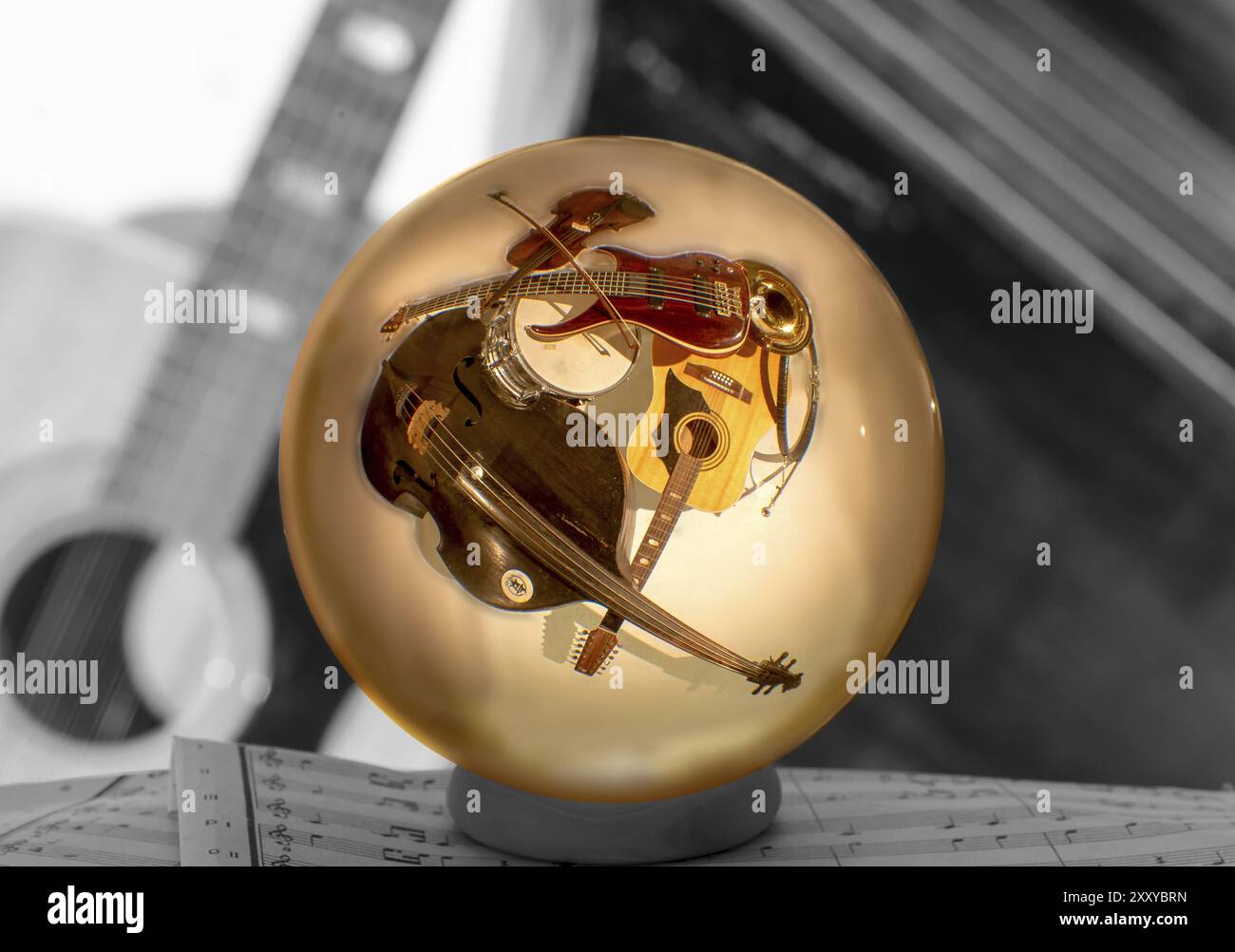 Music of the sphere hi-res stock photography and images - Alamy