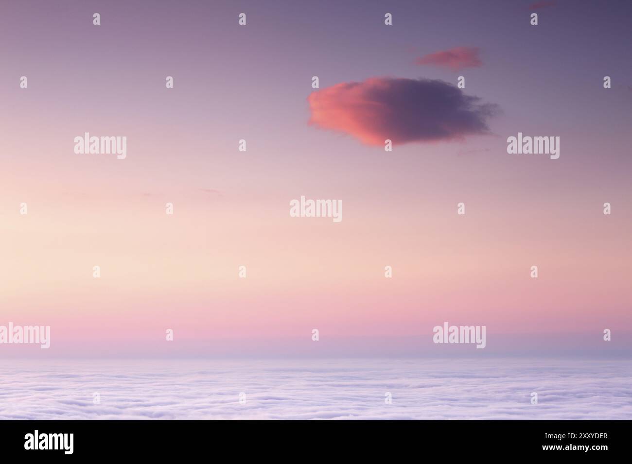 Lonely cloud hi-res stock photography and images - Alamy