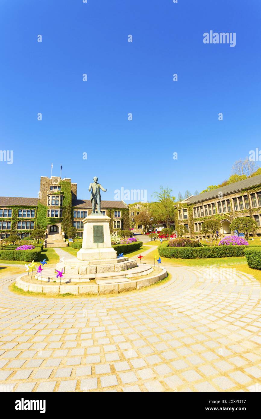 Quad helix hi-res stock photography and images - Alamy