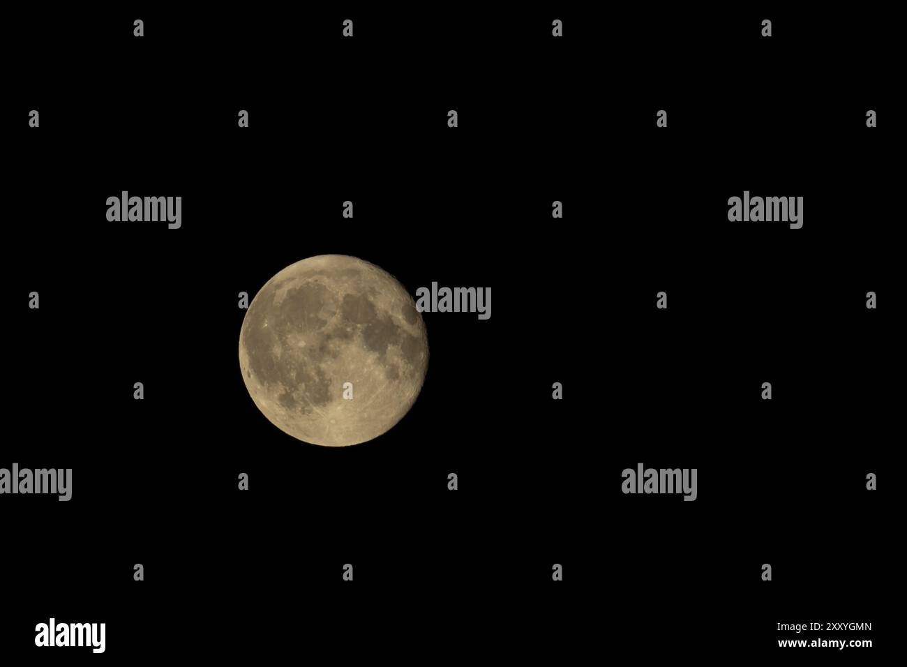 Full super moon in the night sky, Suffolk, England, United Kingdom ...