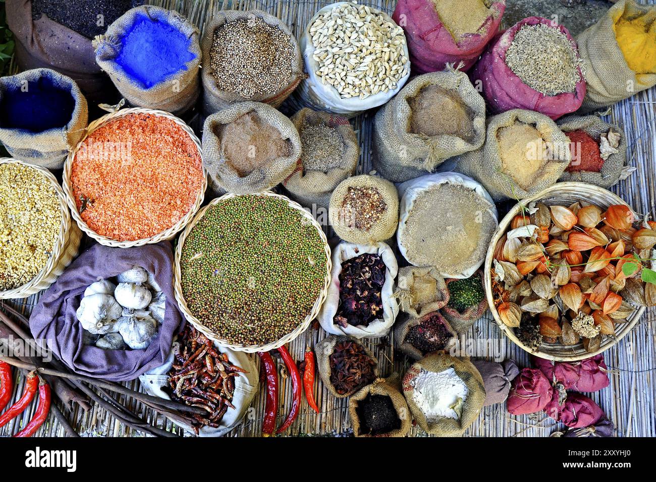 Composition of different spices (medieval Stock Photo - Alamy