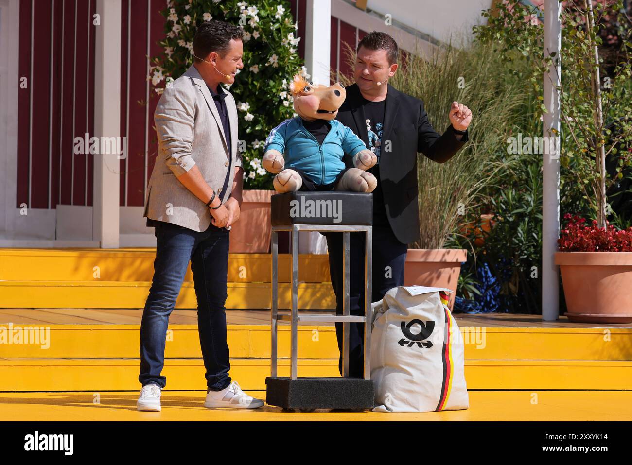 Immer wieder sonntags 2024, Folge 10 Stefan Mross zusammen mit ...