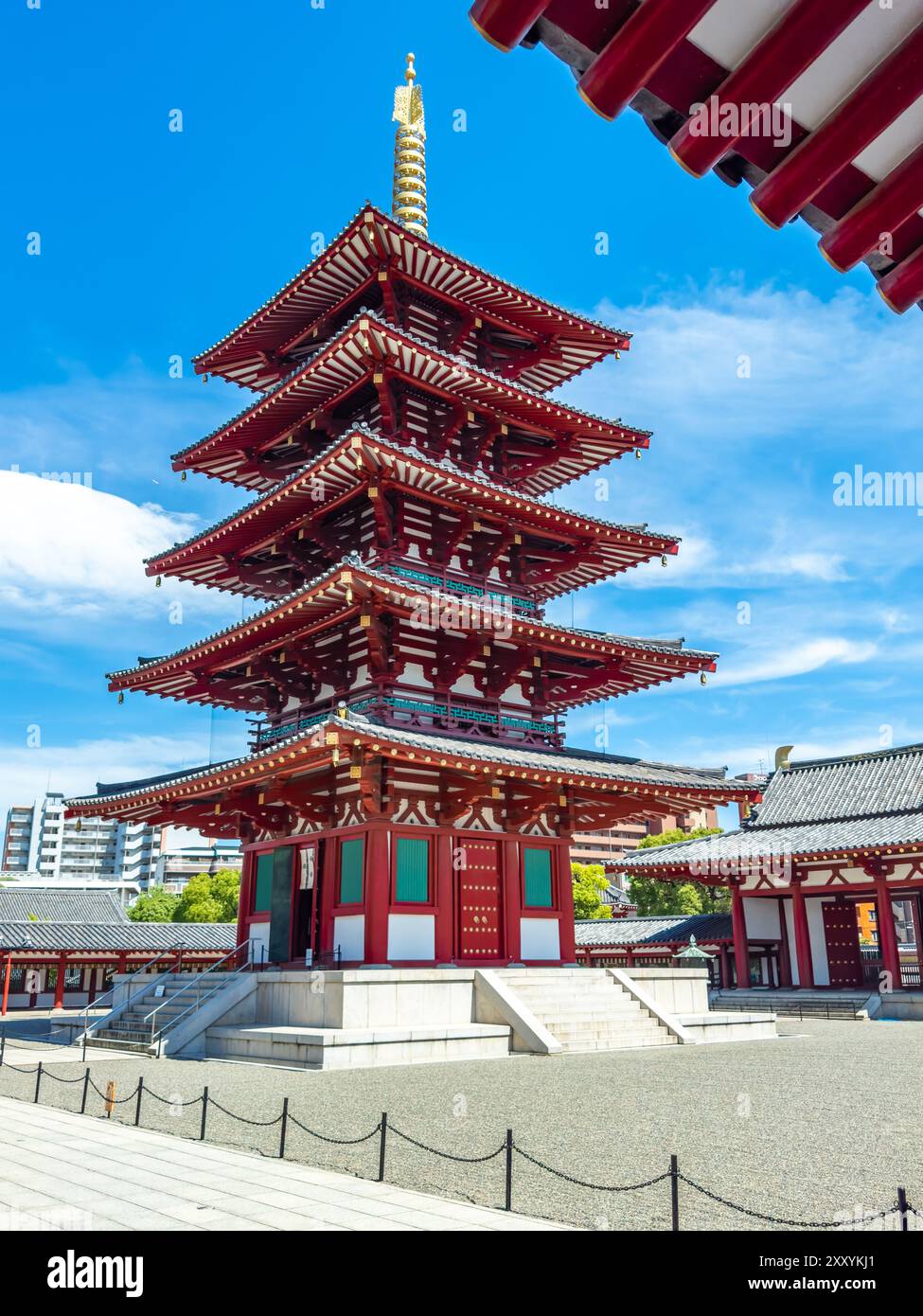 Shitennoji temple in Osaka, Japan Stock Photo - Alamy