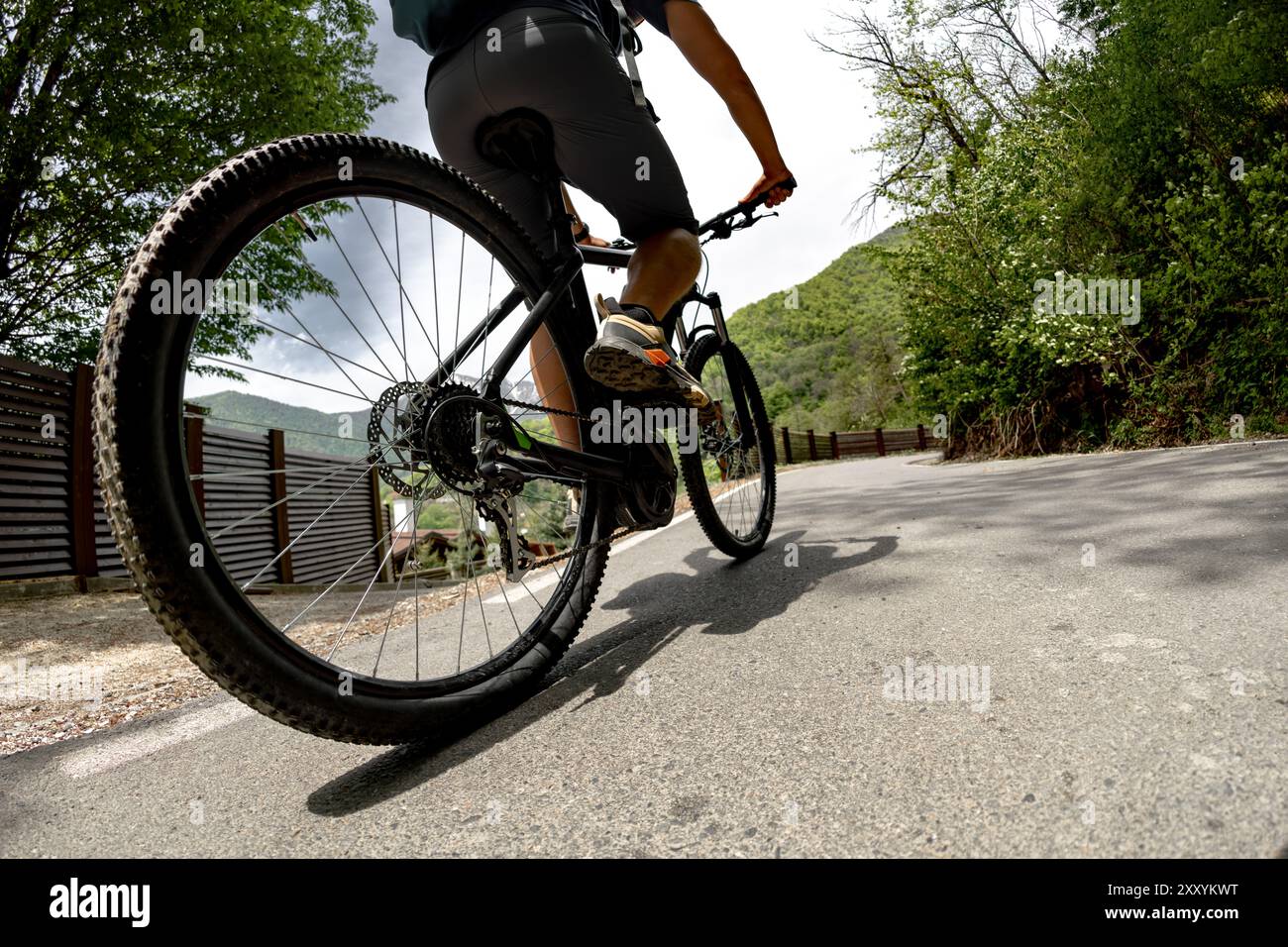 Mtb biker hi-res stock photography and images - Alamy