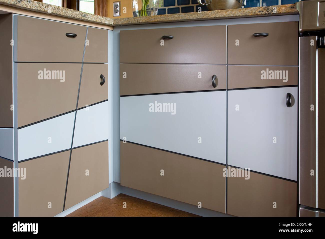 Can see cabinets hi-res stock photography and images - Alamy
