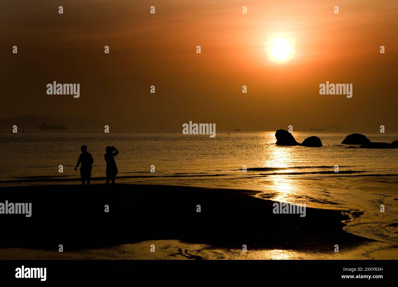 Xiamen china beach hi-res stock photography and images - Alamy