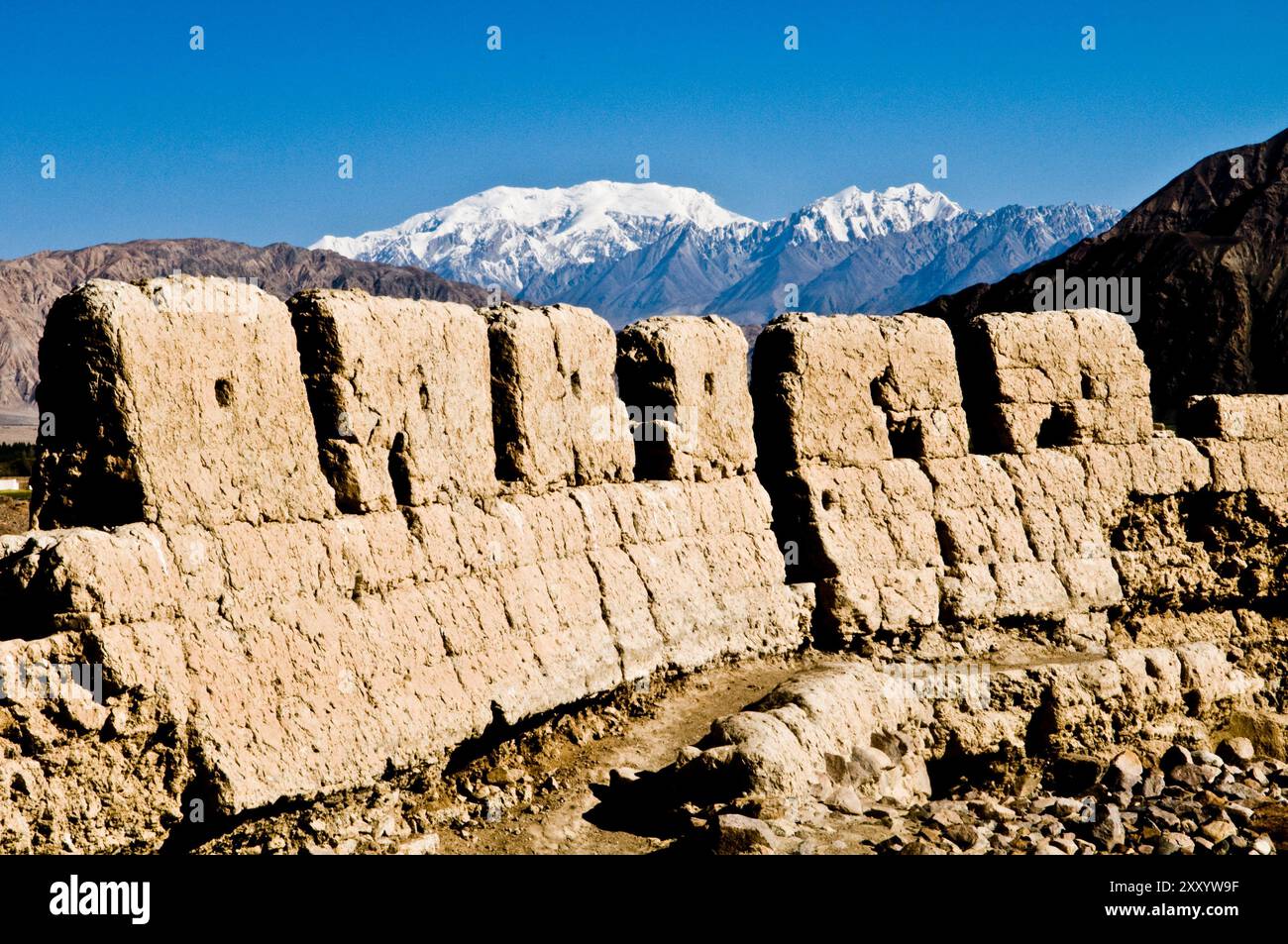 An old fortress in the Pamir mountains in China Stock Photo - Alamy