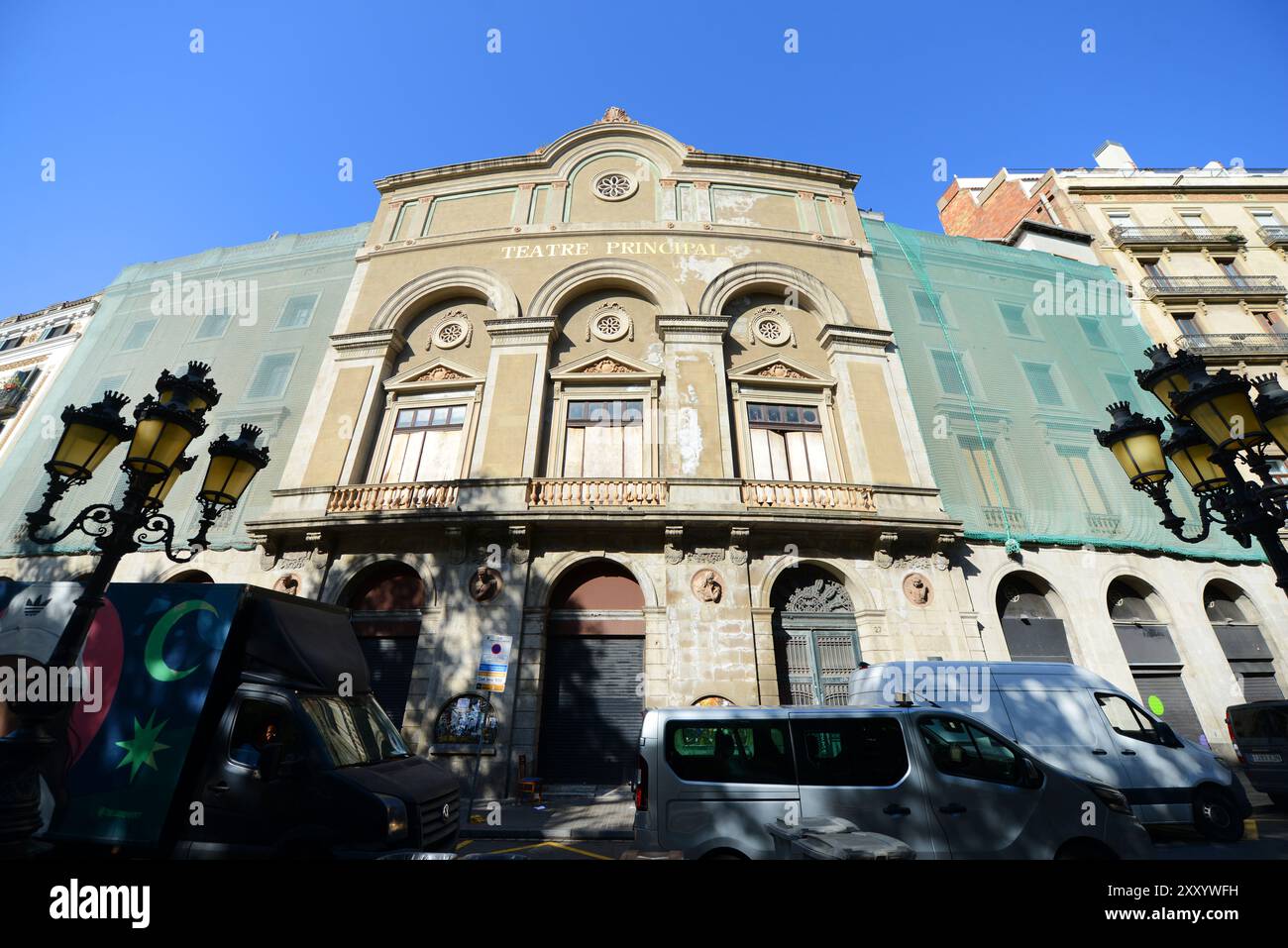 Gran teatre del liceu exterior hi-res stock photography and images - Alamy