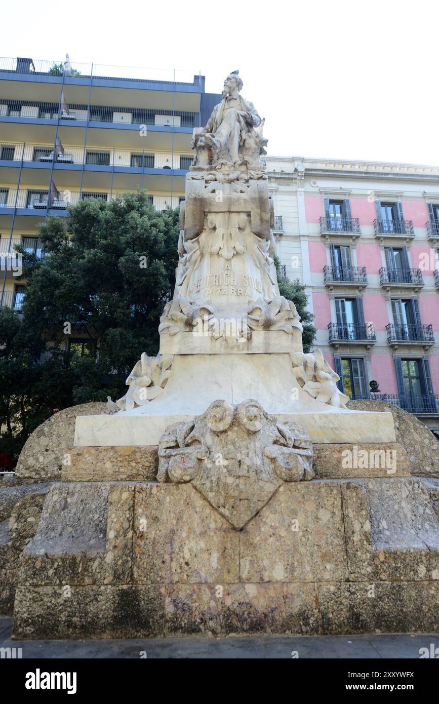 Statue of Frederic Soler on La Rambla, Barcelona, Spain Stock Photo - Alamy