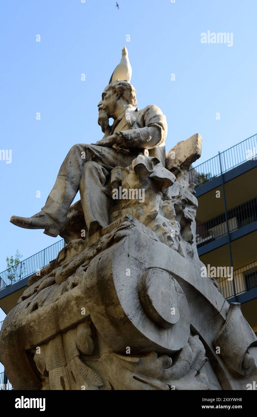 Statue of Frederic Soler on La Rambla, Barcelona, Spain Stock Photo - Alamy