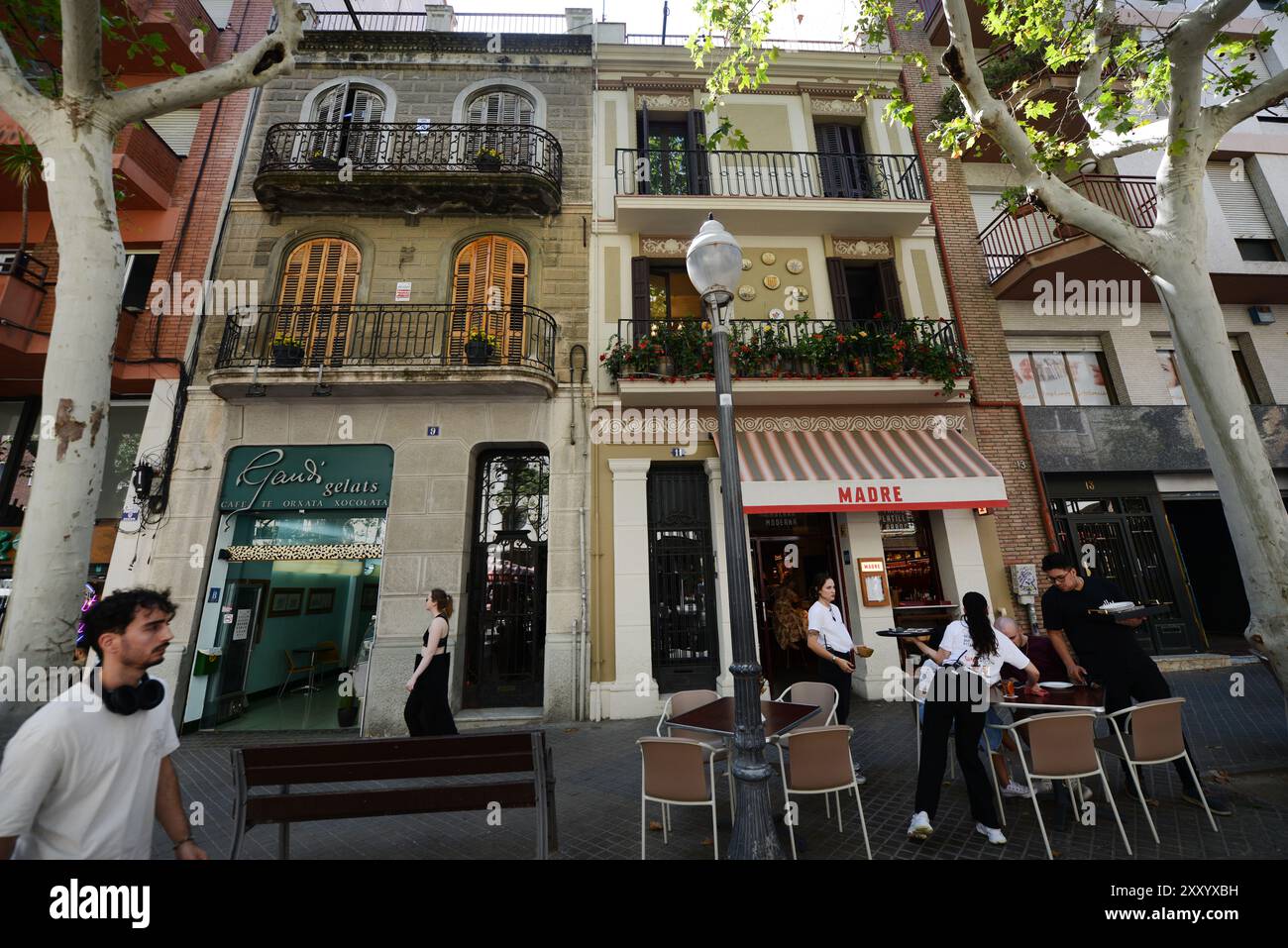 Madre taberna moderna hi-res stock photography and images - Alamy