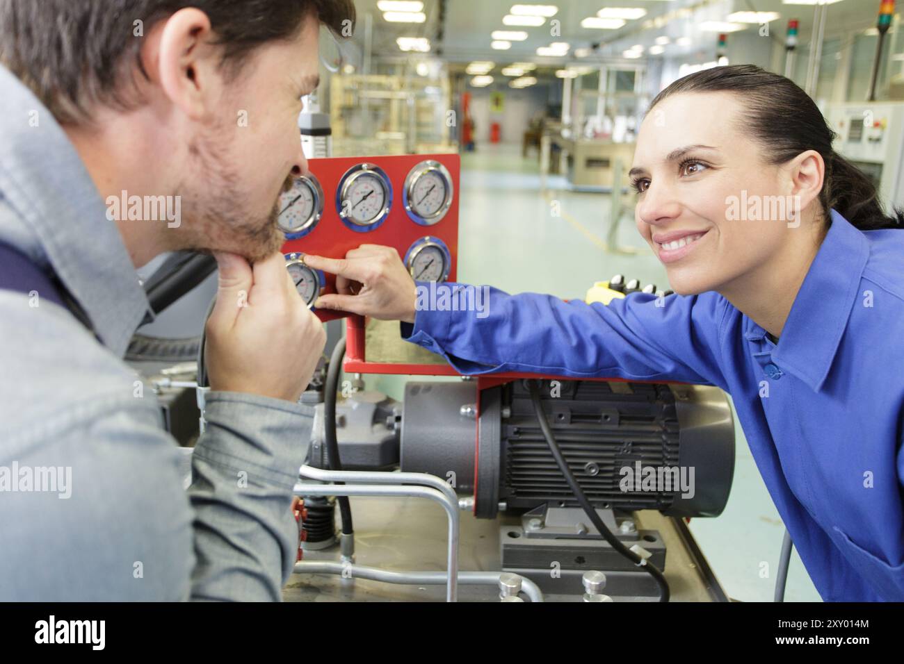 Indicator dials hi-res stock photography and images - Alamy