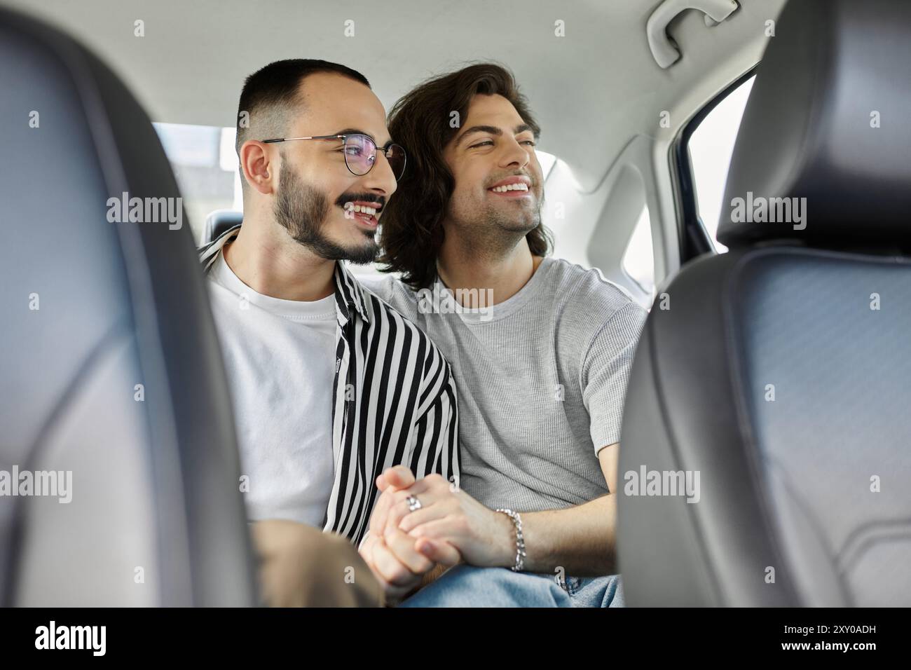Two men drive in car hi-res stock photography and images - Alamy